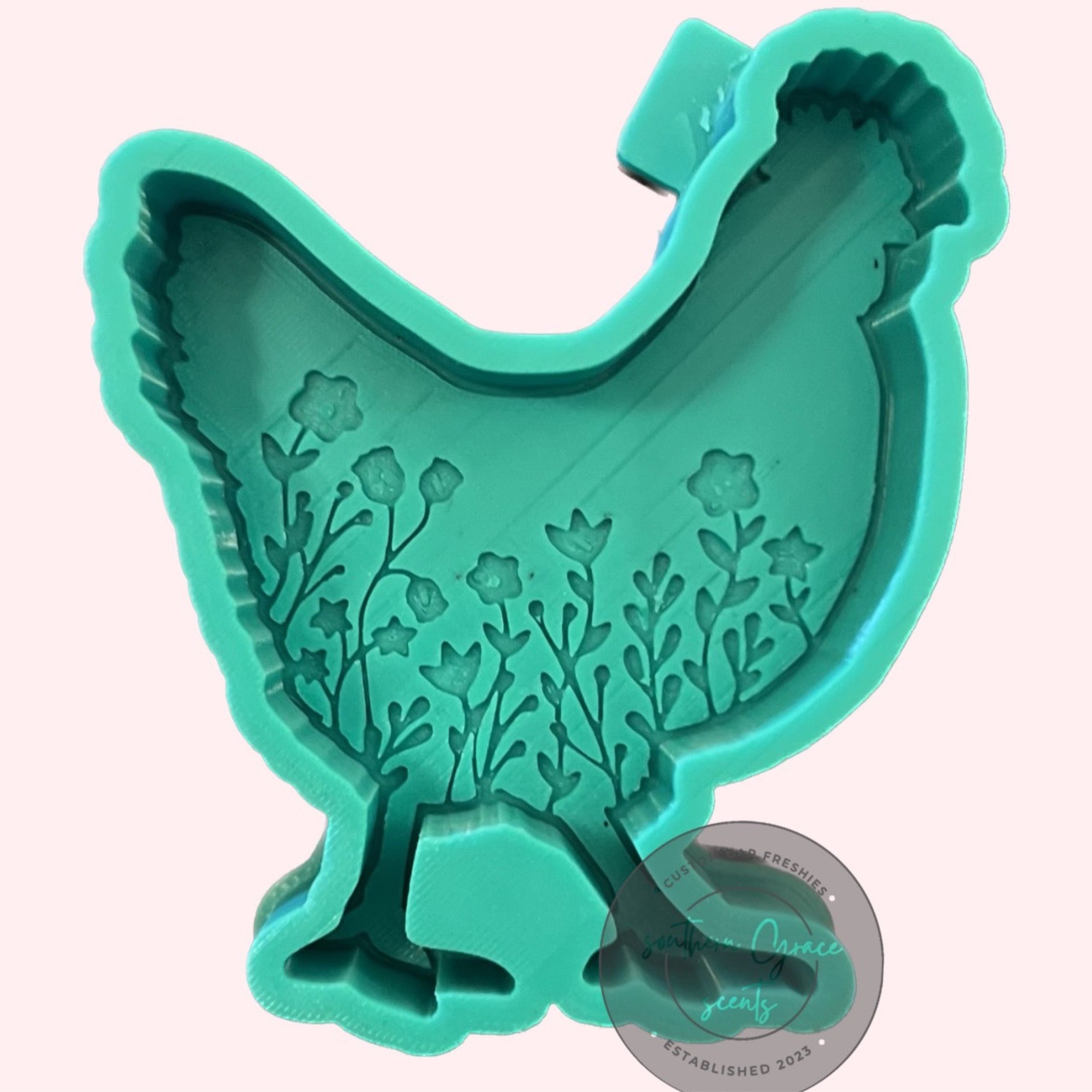 Floral Chicken Freshie Mold 𝚂𝚘𝚞𝚝𝚑𝚎𝚛𝚗 𝙶𝚛𝚊𝚌𝚎 𝚂𝚌𝚎𝚗𝚝𝚜